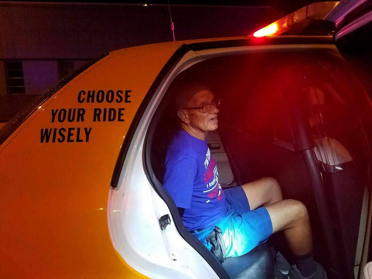 Florida man drunkenly crashes car into sheriff's 'Don't Drink and Drive ...